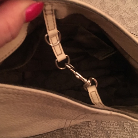Coach | Bags | Coach Off White Premium Leather Bag Includes Coach ...